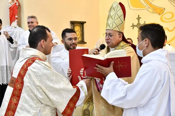 Igreja Diocesana celebra a Ordenação Diaconal do Seminarista Adalberto ...